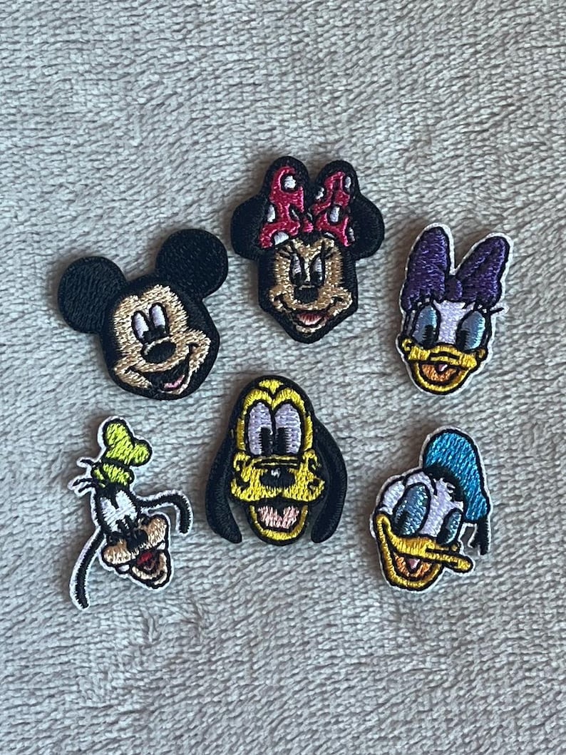 Mini Disney Gang Patches | Mickey, Minnie, Pluto, Goofy, Donald & Daisy ...