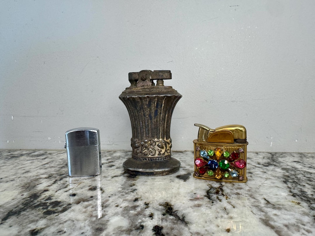 Three Vintage Lighters - Original 1940s Ronson "newport", Star-lite ...
