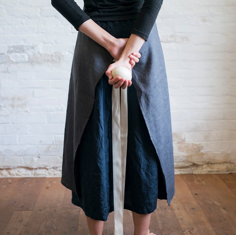 Smocked Apron in Dark Grey Linen - Etsy