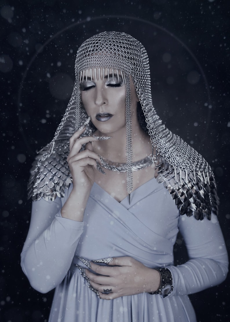 The Raven-feathers Scale Mail Chainmail Fantasy LARP Pauldrons - Etsy