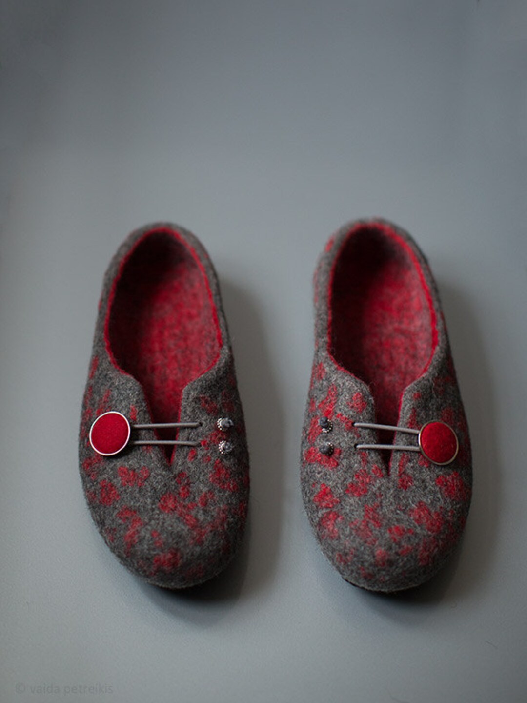Women Wool Clogs, Felted Slippers With Soles, Dark Gray Red Home Shoes ...