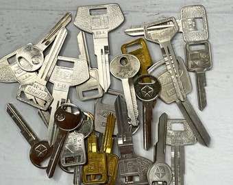 Vintage Car Keys - Etsy