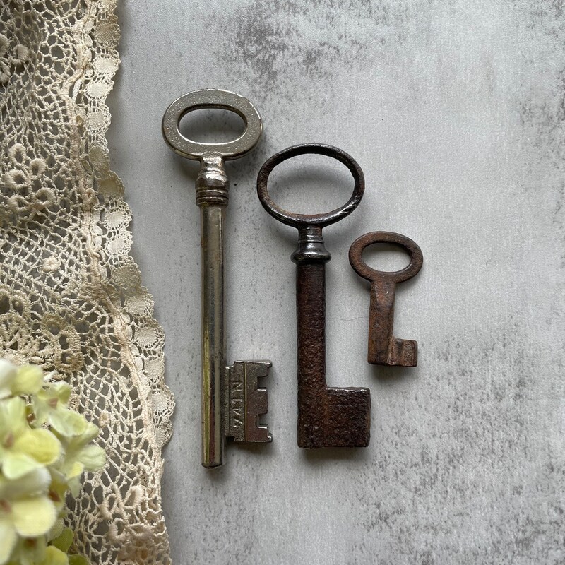 Barrel Key - Etsy