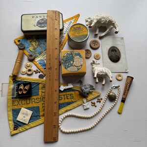 Curated Collection of Vintage & Antique Treasures - Etsy