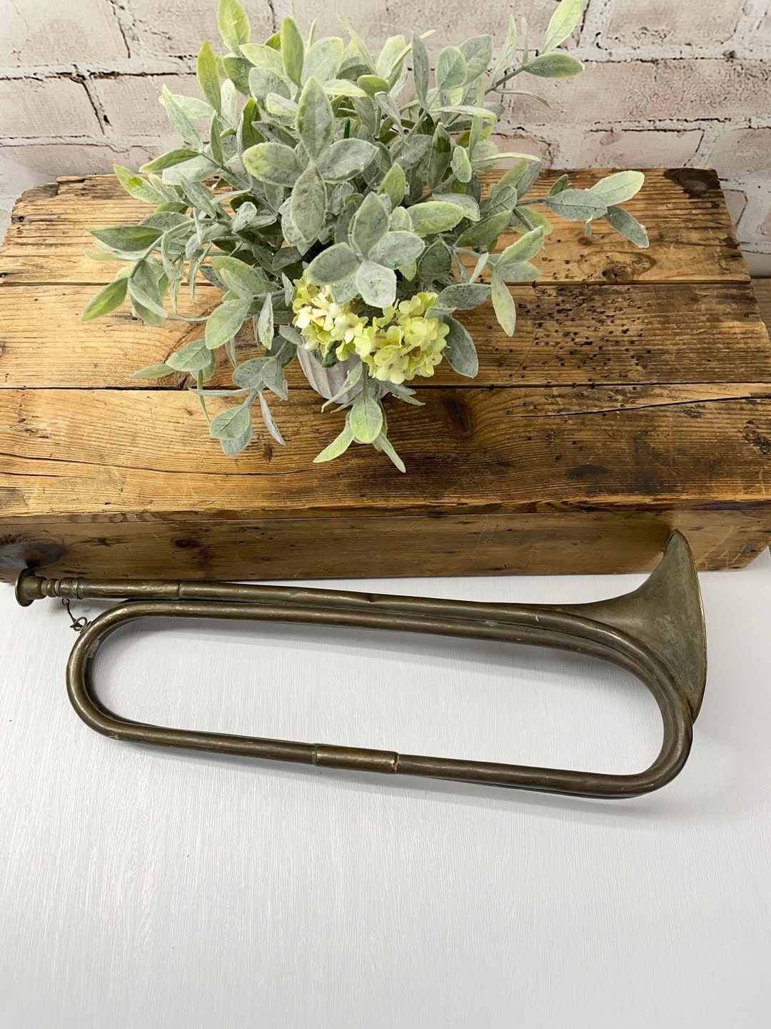 Vintage Brass Bugle Trumpet Decorative Musical Instrument Music Room ...