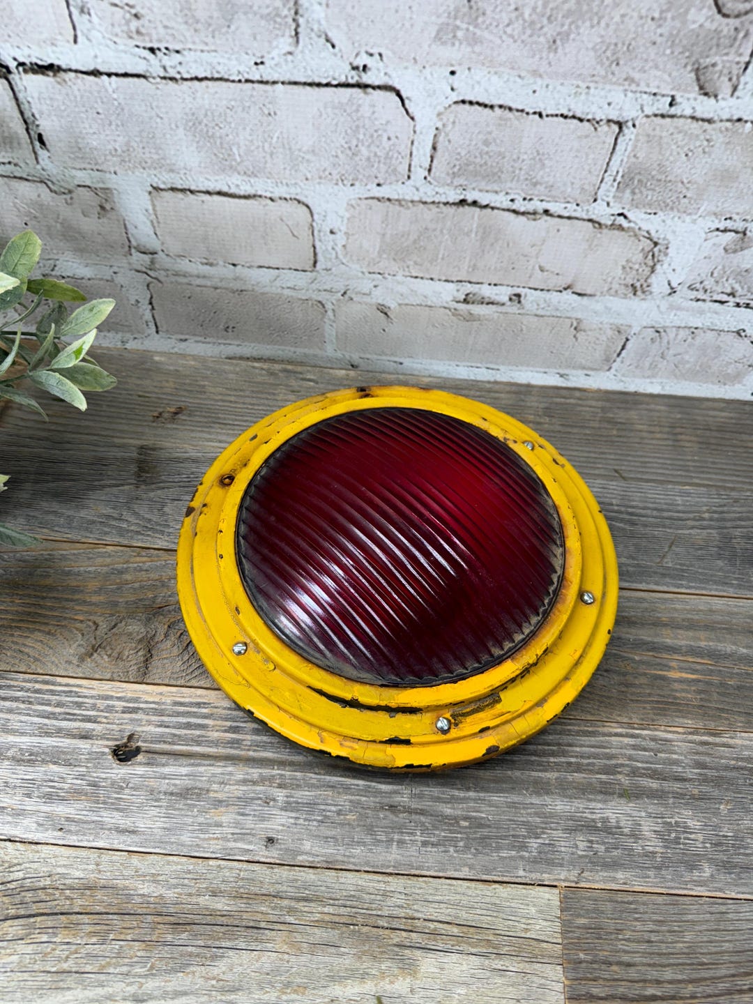 Vintage Red Light Lens With Yellow Metal Casing Arrow Safety Light Mt ...