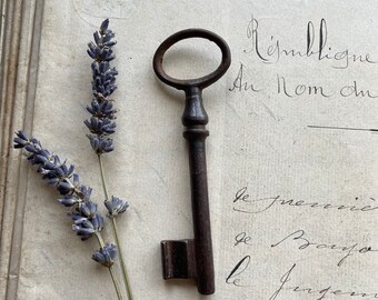 Skeleton Key Clock - Etsy