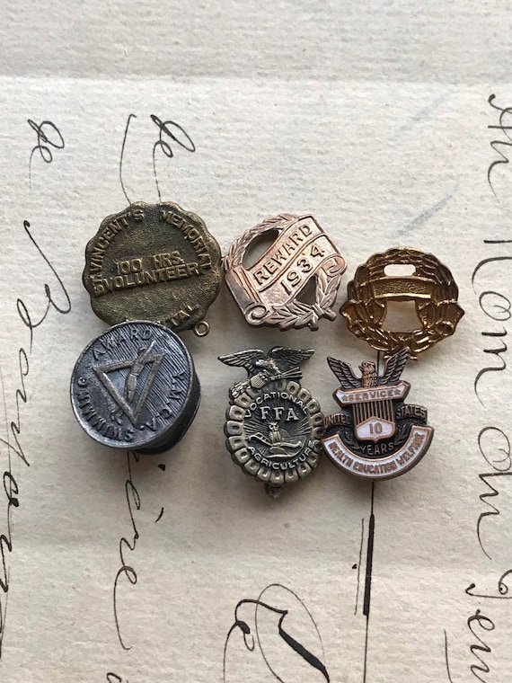 Vintage Pin Lot Clubs Organization Pins Mixed Media Supply - Etsy