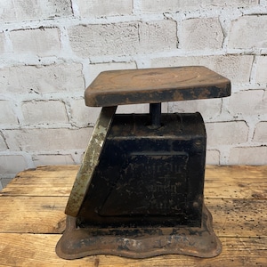 Vintage Scale 20 Lb. Majestic Family Scale 1912 Kitchen Scale Graphic ...