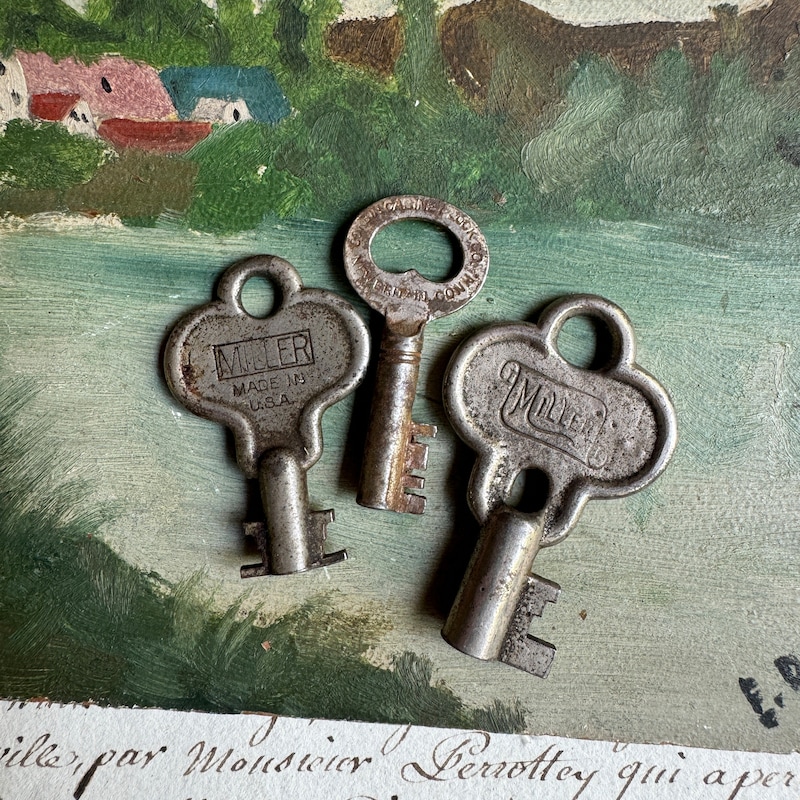 Barrel Key - Etsy
