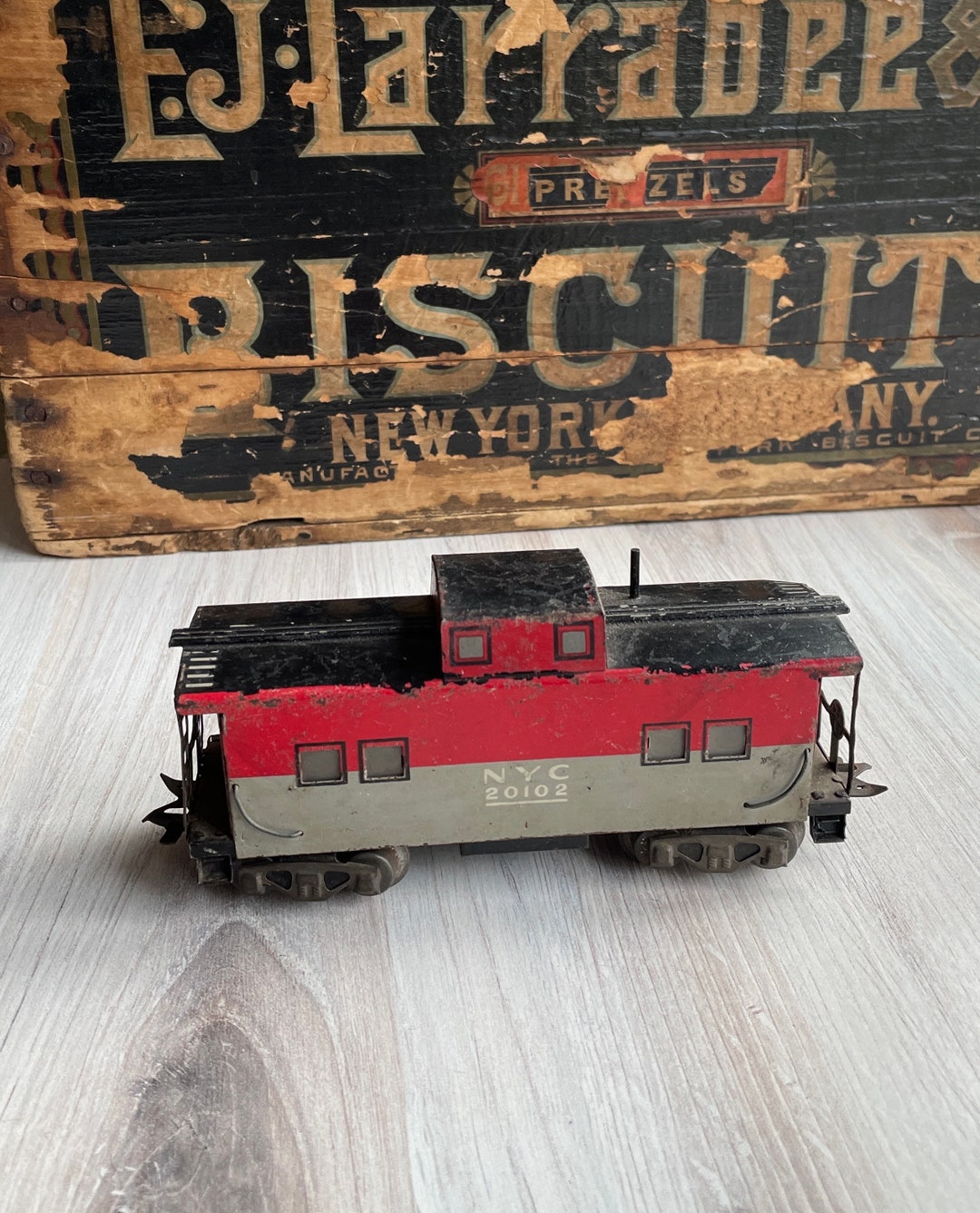 Vintage Marx Caboose New York Central 20102 Railroad Car Model Railroad ...