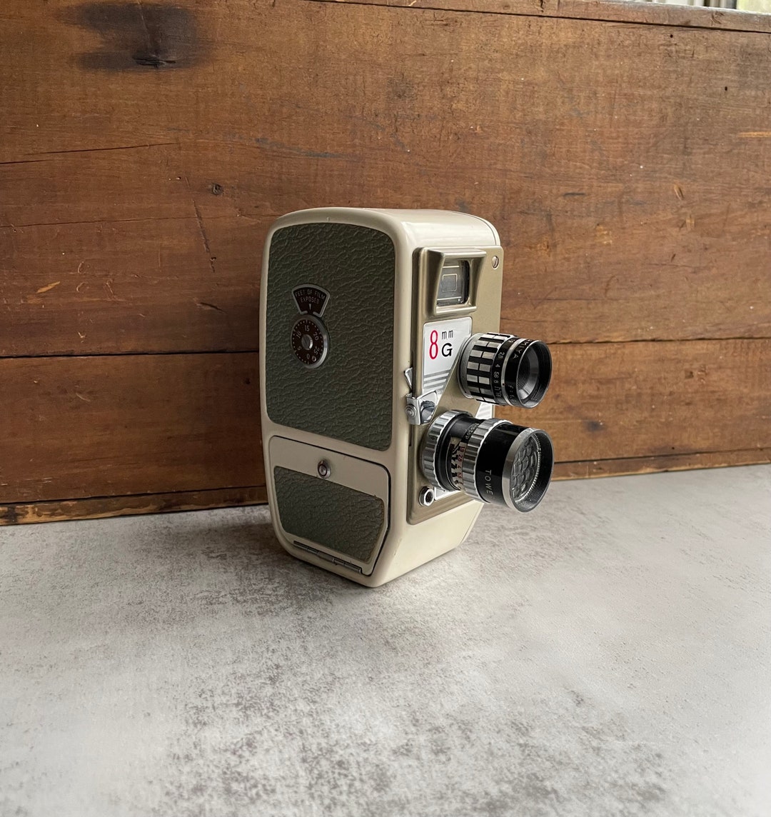 Movie Camera Mamiya Camera Co. 8G Model III Vintage 8mm Film Camera ...