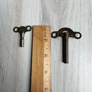 Vintage Keys Folding Key Barrel Clock Keys - Etsy
