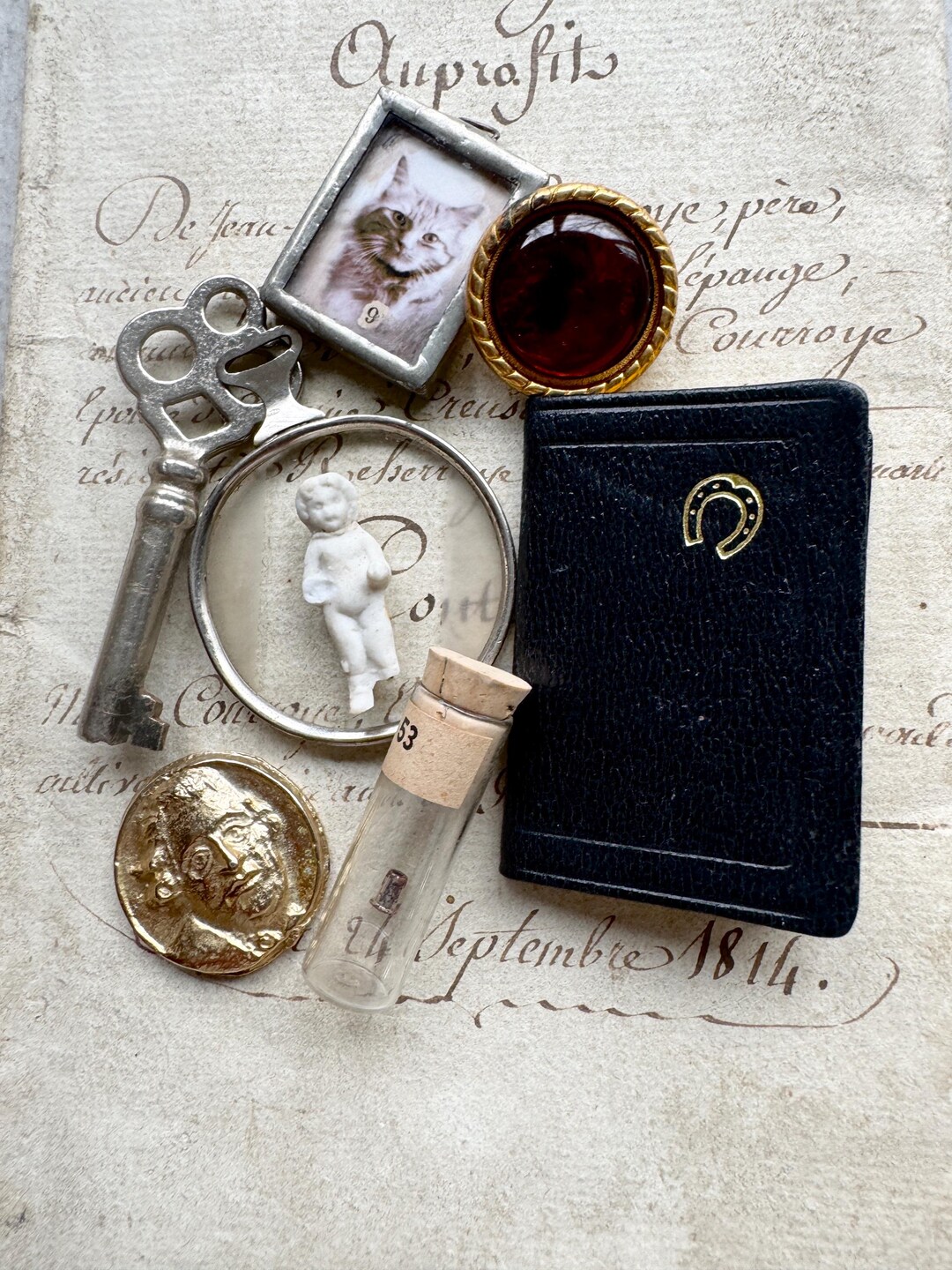Collection of Antique Curiosities, Trinkets and Keepsakes, Miniatures ...
