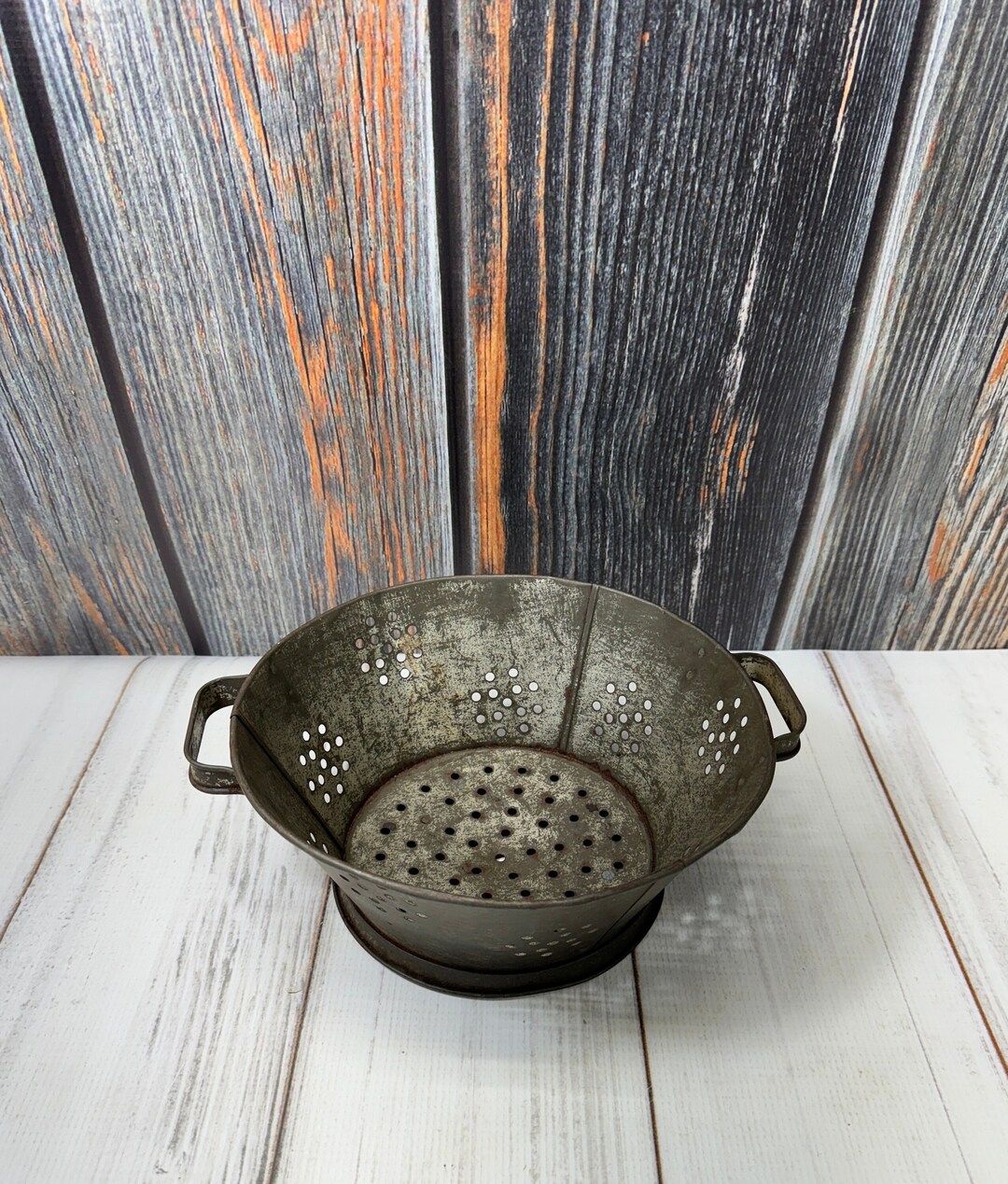 Vintage Colander Strainer Rustic Utensil Farmhouse Kitchen Decor Basket ...