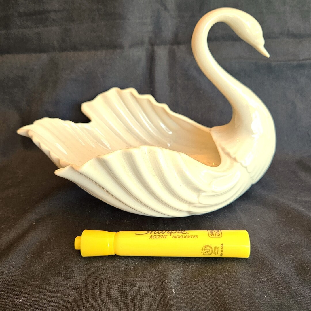 Lenox Swan Form Cream Colored Bowl, Gold Mark, Open Tail, No Trim, 6.5 ...