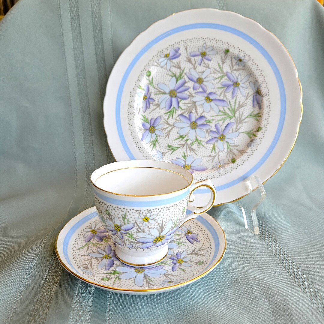 Tuscan Devon Teacup, Saucer & 8.25" Plate Trio #C7601 Blue and Lavender ...