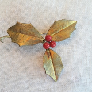 Michael Michaud Holly Leaf Sprig & Berries Pin or Brooch - Etsy