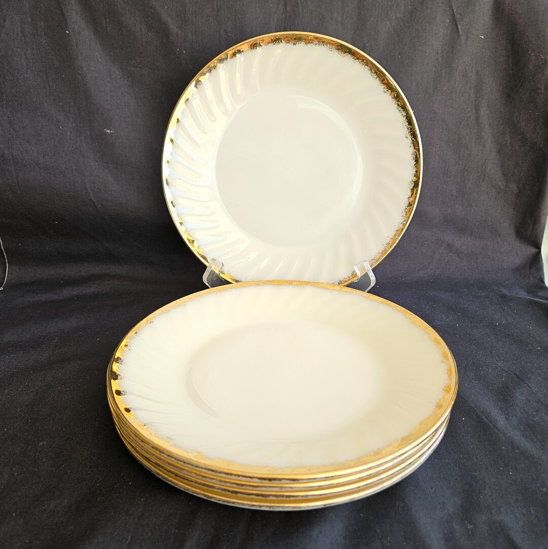 5 Fire King Dinner Plates, Golden Anniversary Ivory Swirl 9" Anchor ...