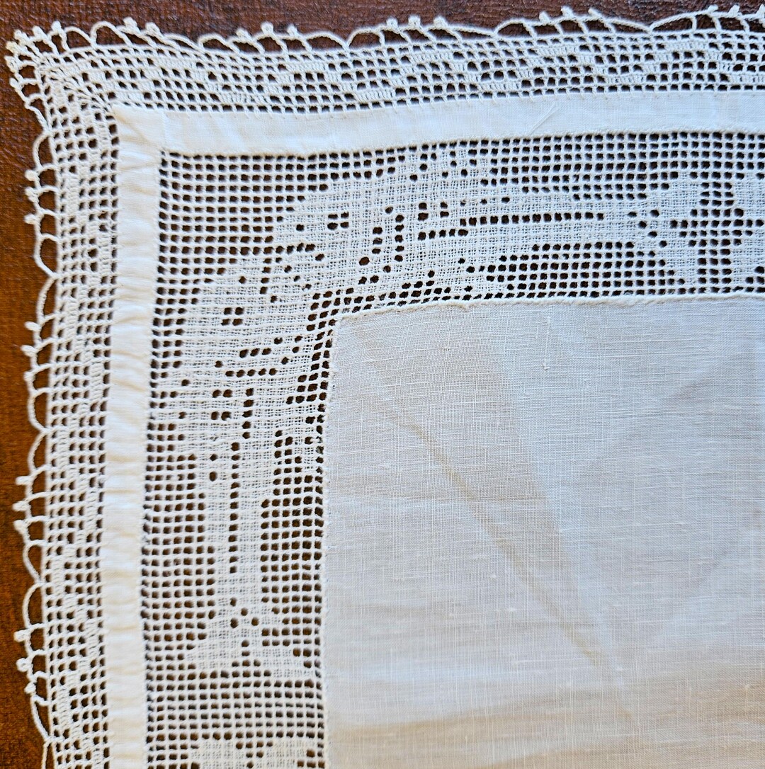 Fish Motif Needle Woven Filet Lace Handkerchief, White Linen Hanky With ...