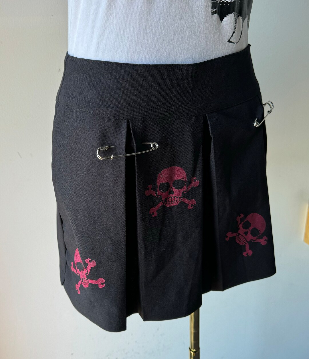 Fantastic Y2K Morbid Threads Black Miniskirt With Red Skulls ...