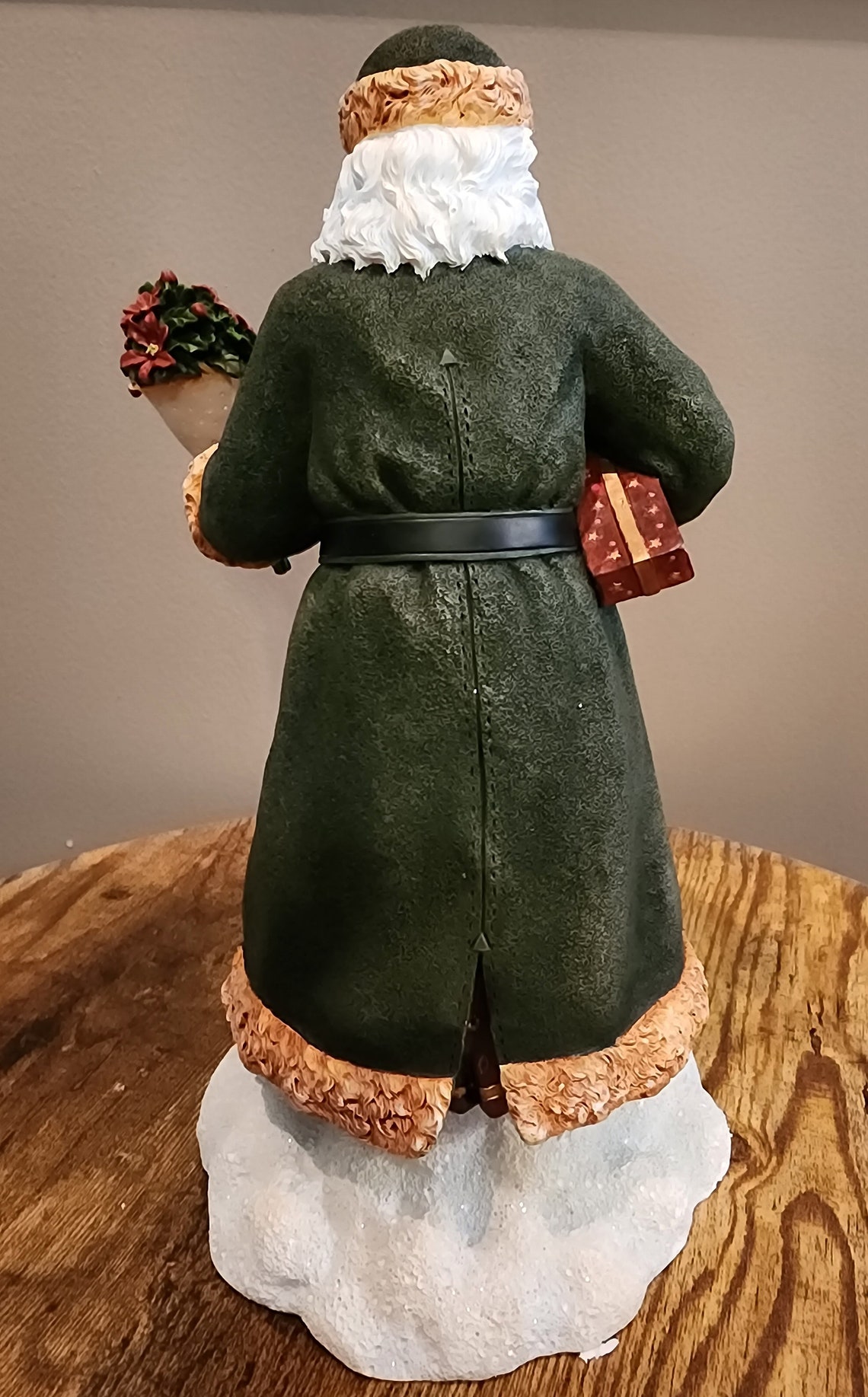 Pipka Poinsettia Santa 321/4500 11 2001 Memories Collection Design ...