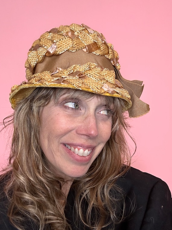 1960s Roller Straw Hat Gem