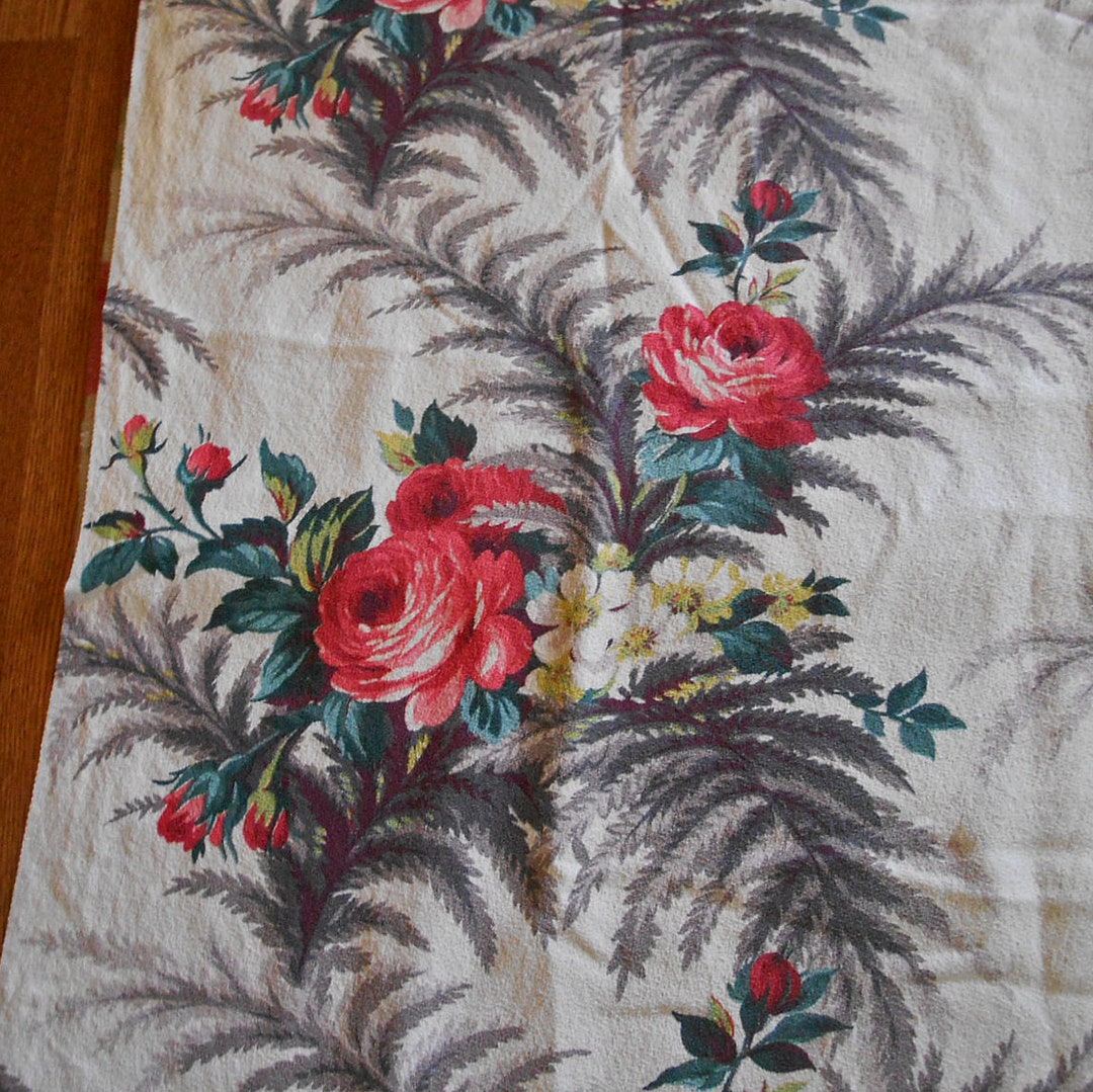 Red ROSES & Gray FERNS BARKCLOTH Drape Panel Blooms Buds Leafy Fronds ...