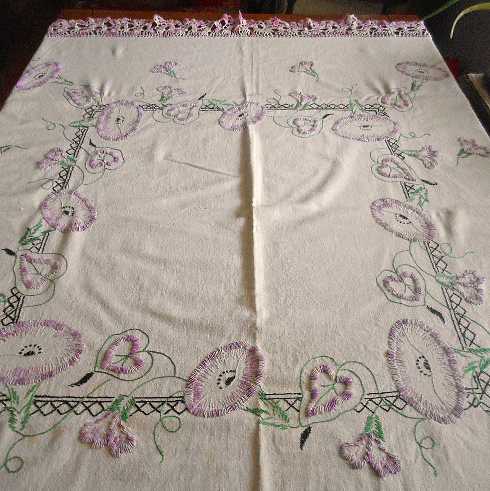 Rare MORNING GLORY TABLECLOTH Hand Embroidered Lavender Bullion ...