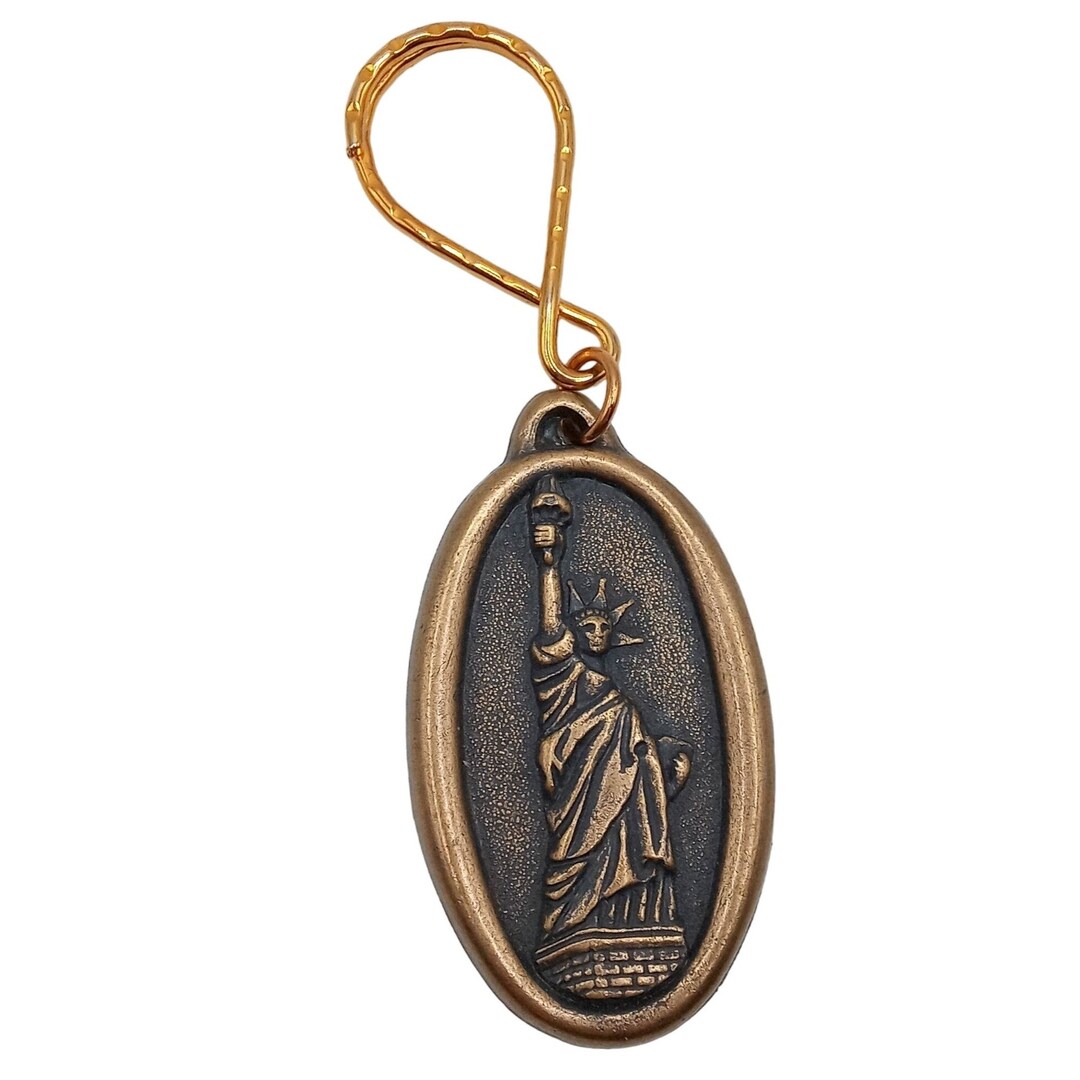 Statue of Liberty Vintage Keychain Keyring USA Landmark Immigration ...
