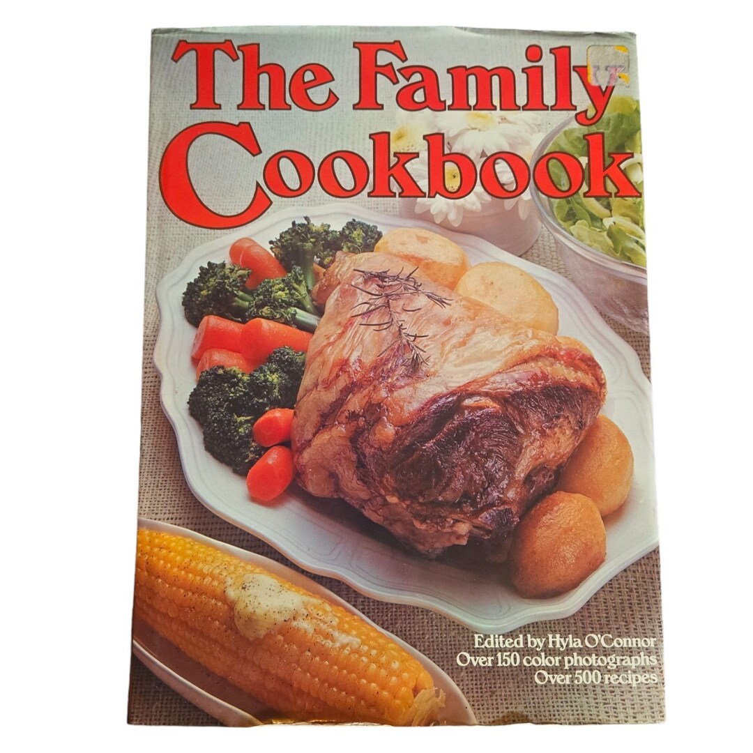 The Family Cookbook 1977 Recipe Book Hardback Vintage Kitchen ...