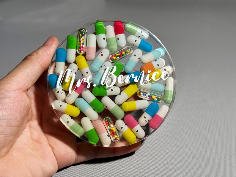 Personalized Nurse Coaster – Handmade Resin Pills, Doctor Gift - Etsy