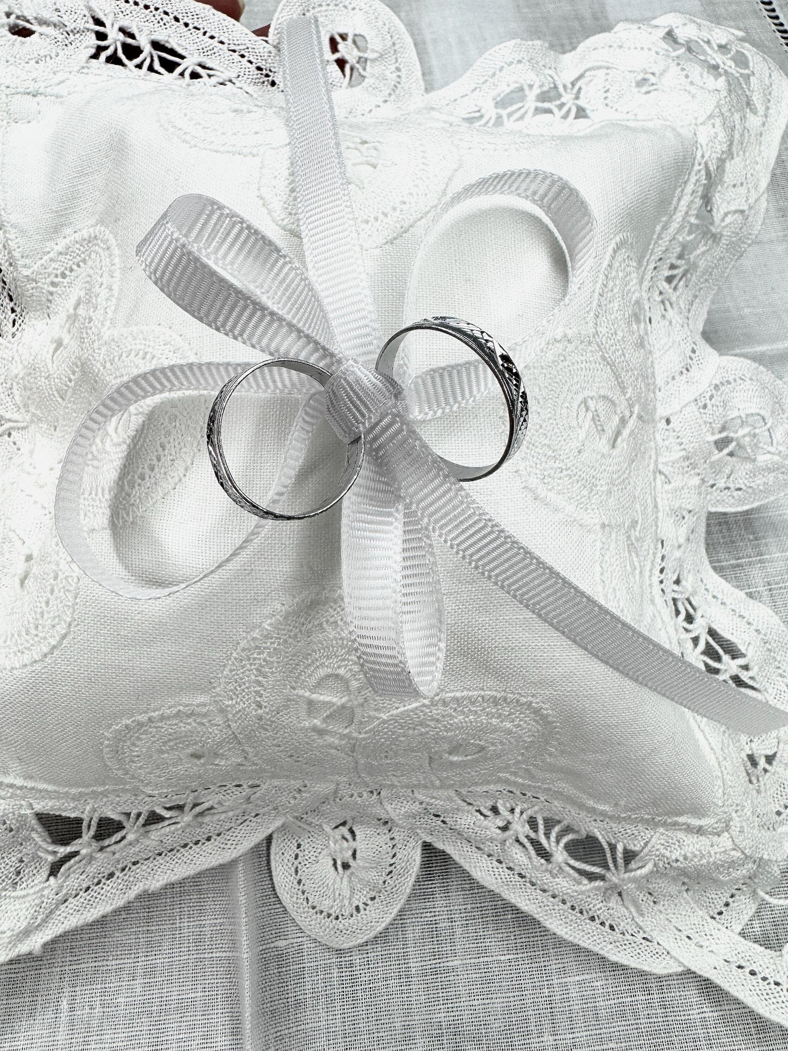 Ring Bearer Pillow Linen Battenberg Brussels Lace Wedding Ring Holder ...