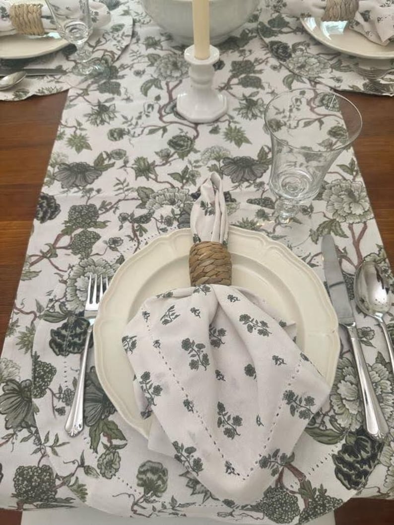 Spring Table Runner, Green Floral Mother's Day Brunch Easter Table ...