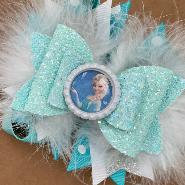 Princess Hair Bow - Etsy