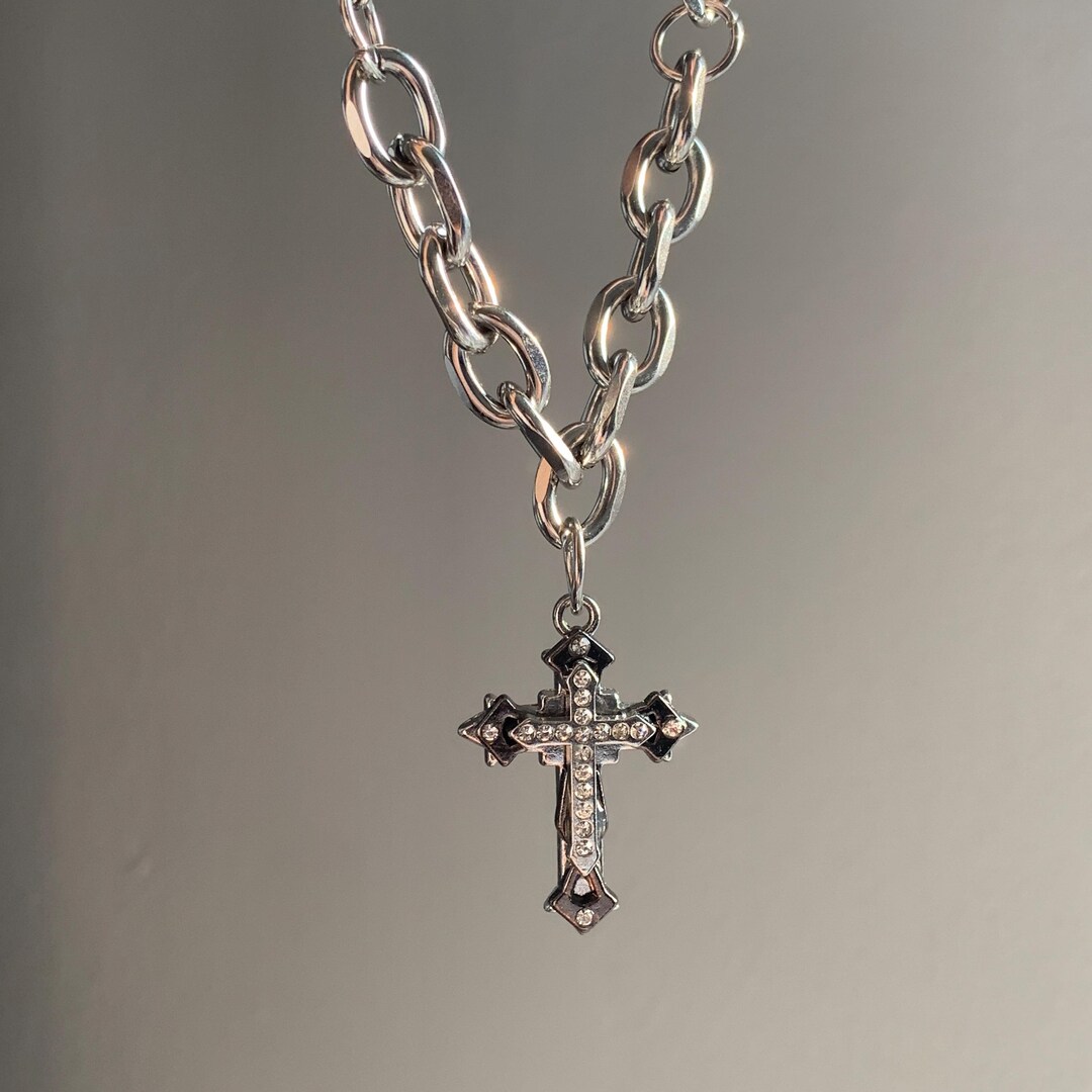 Silver Cross Necklace, Jesus Ankh Cross Charm Necklace, Unisex Grunge ...