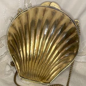 Vintage Brass Clam Purse - Etsy