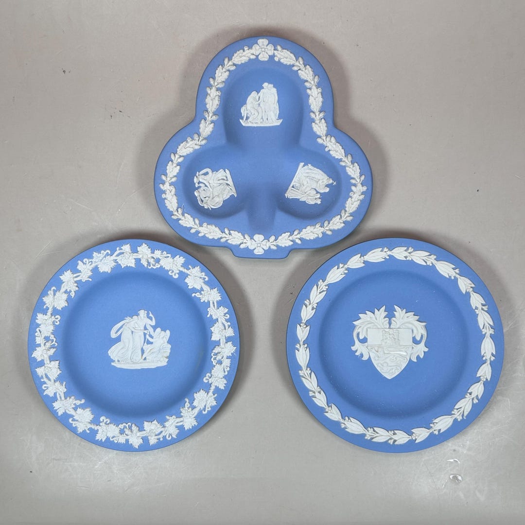 Set of 3 Wedgwood Blue Jasperware Dishes – Grapevine, Heraldic Shield ...