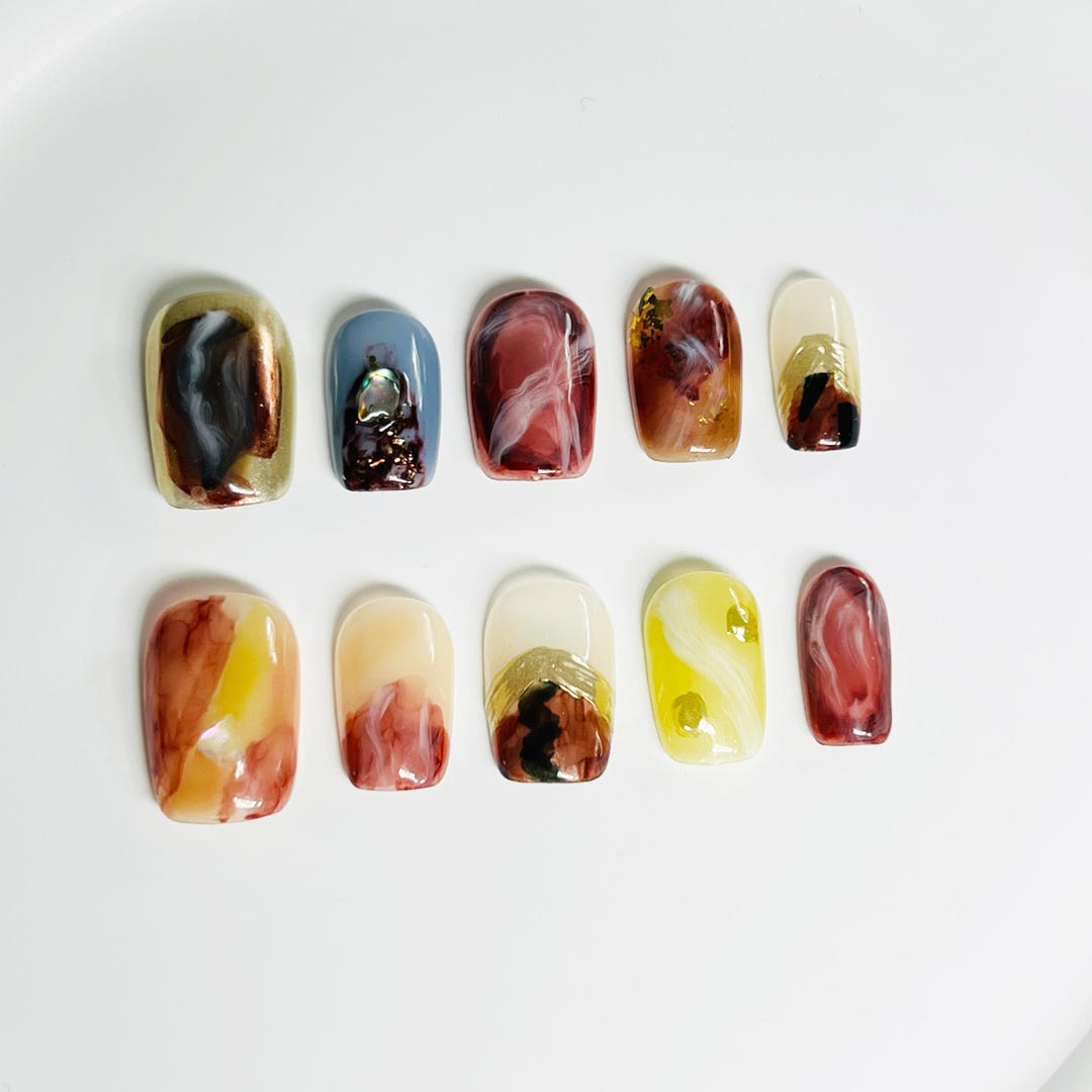 Luxury Autumn and Winter Melad Tar Halo Gel Nails | Press on Nail ...