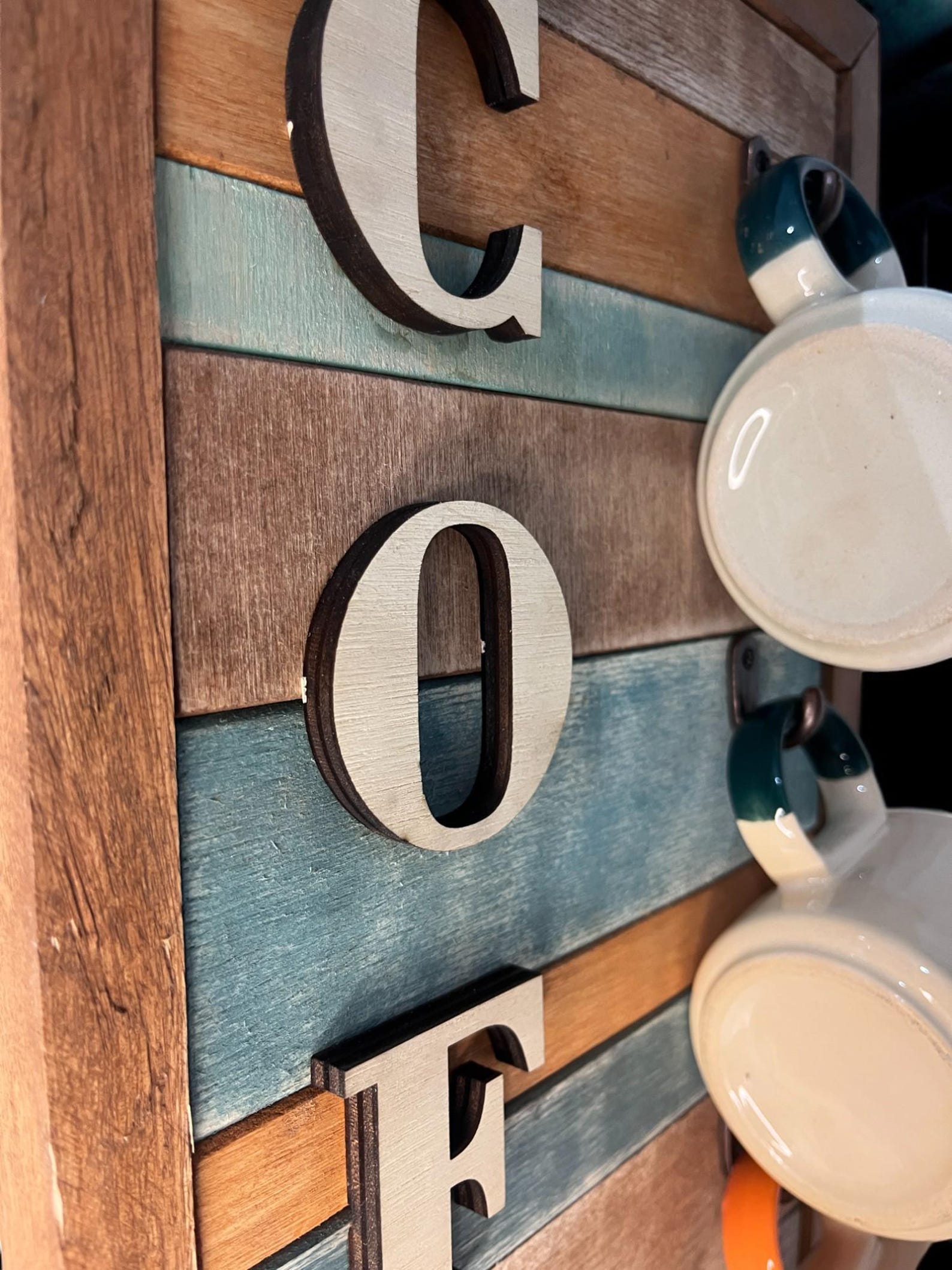 Rustic Coffee Mug Holder-wooden Coffee Cup Hanger-wall Mounted Mug Rack ...