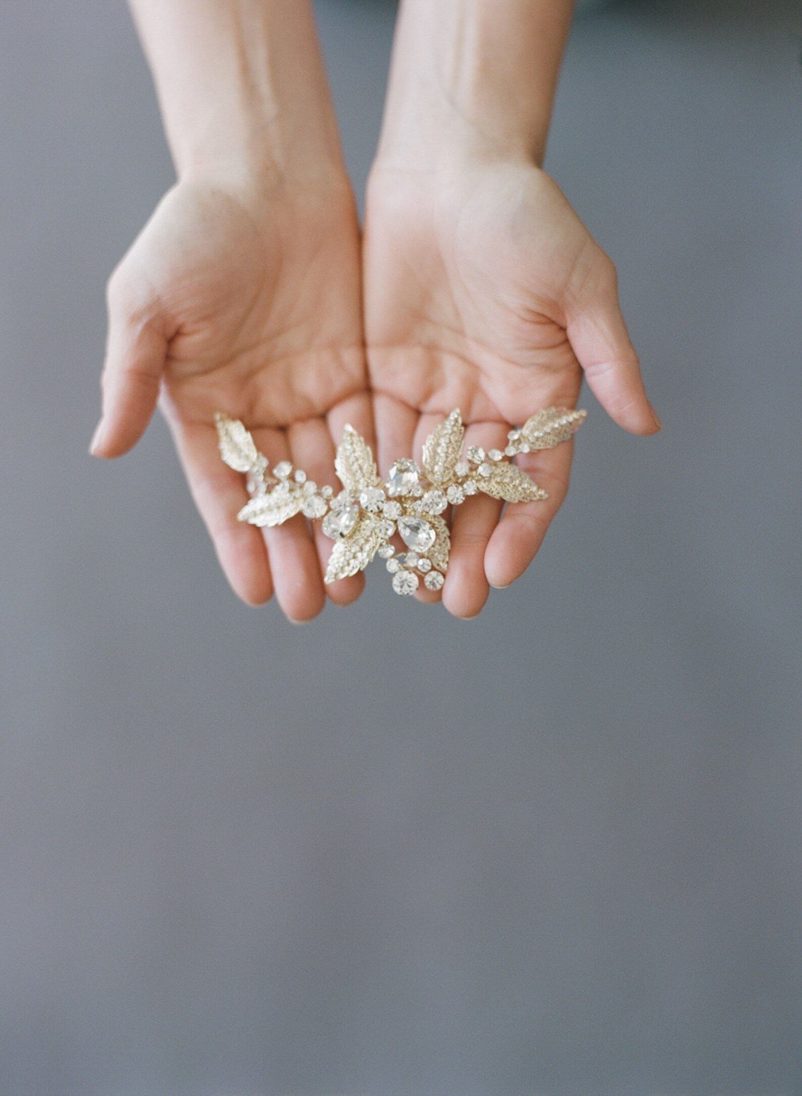 Gold Leaf Comb Crystal Bridal Comb Wedding Comb Veiled - Etsy