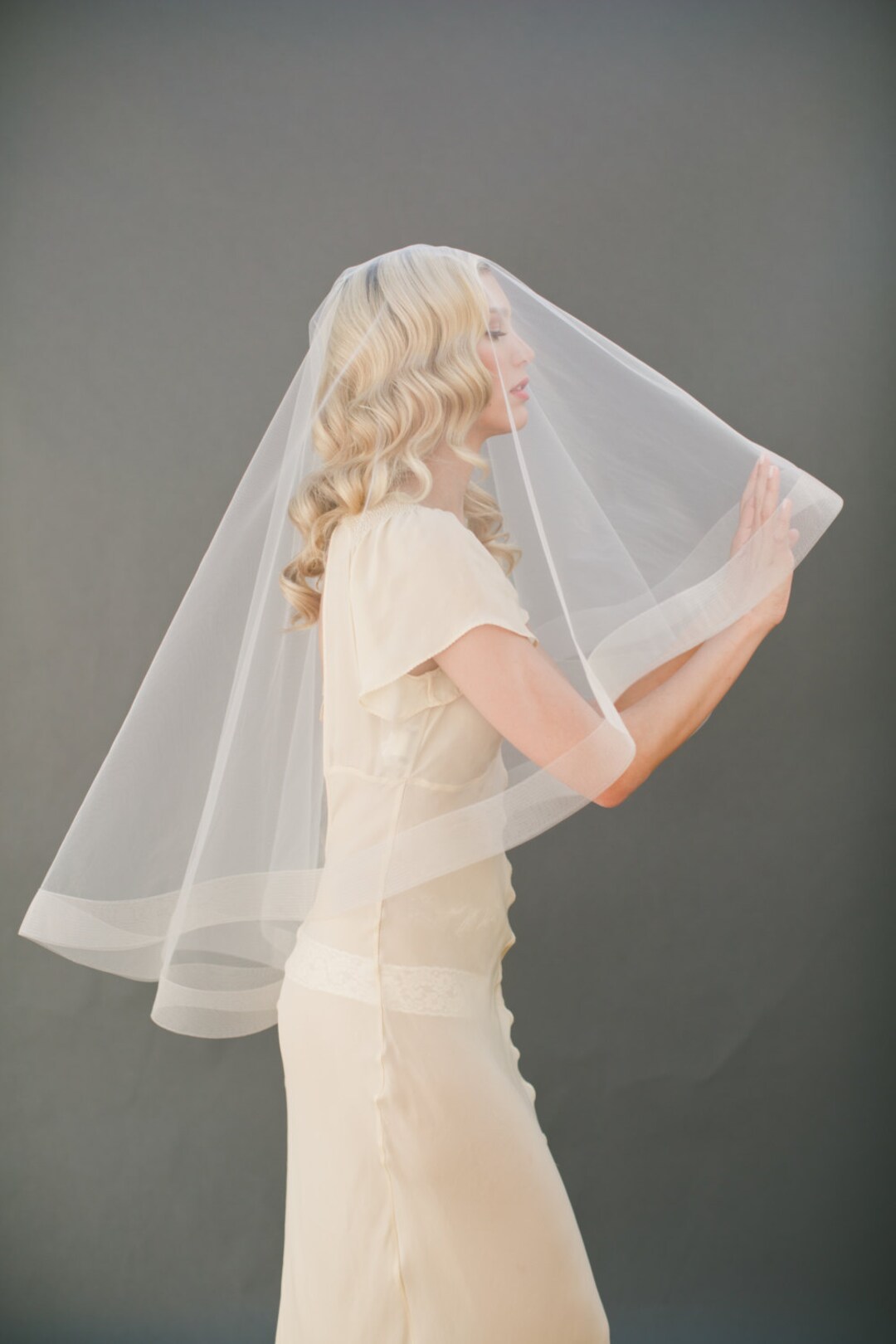 buy cheap Horsehair Drop Veil 2" Crinoline Edge, Fingertip Wedding Veil ...