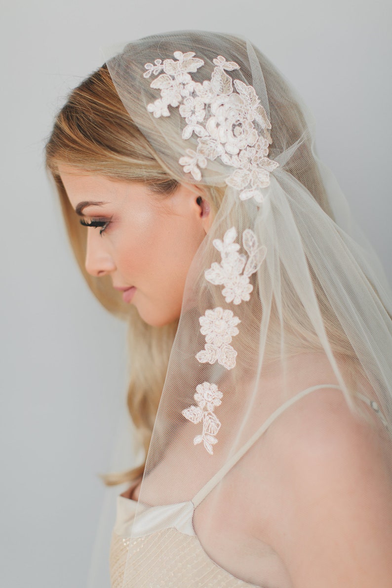 Juliet Cap Veil Champagne Lace Veil Custom Lace Veil Soft - Etsy Ireland