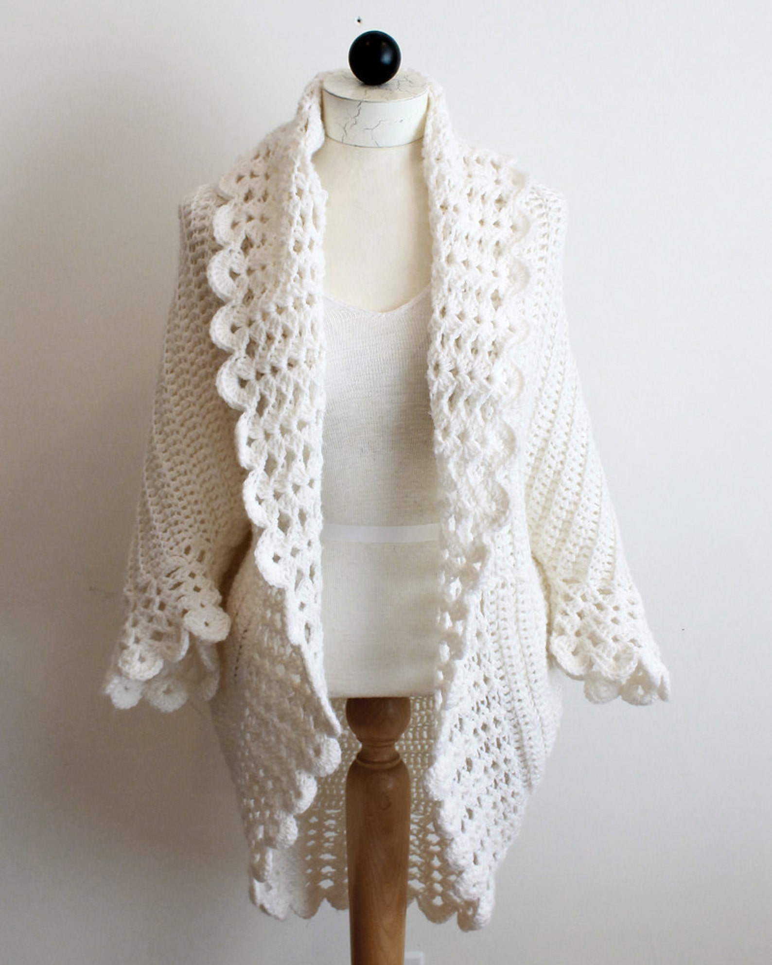 Shell Edged Jacket Crochet Pattern PDF DownloadCrochet | Etsy