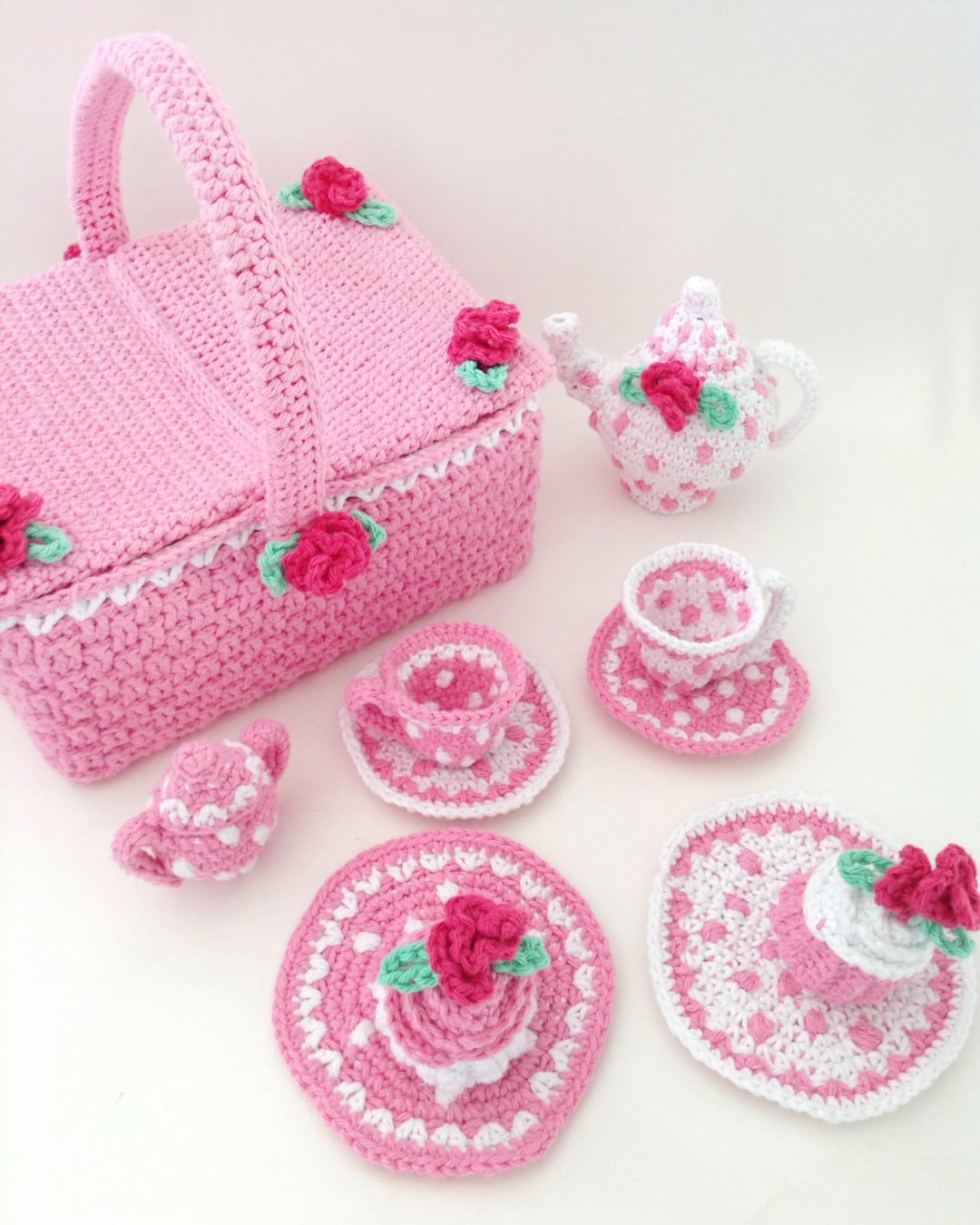 Polka Dot Crochet Tea Set Pattern With Picnic Basket (PDF Download) - Etsy