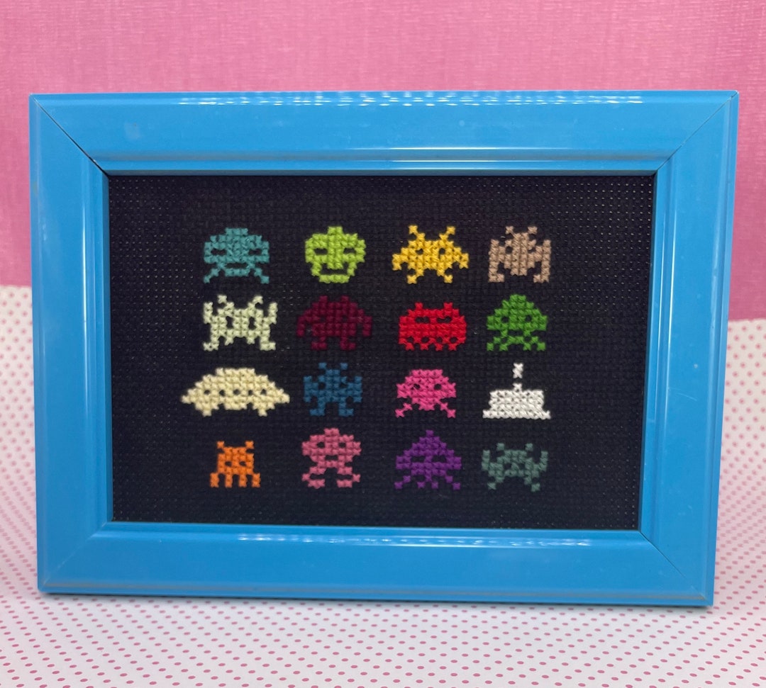 Space Invaders Cross Stitch // Handmade Gift // Christmas - Etsy