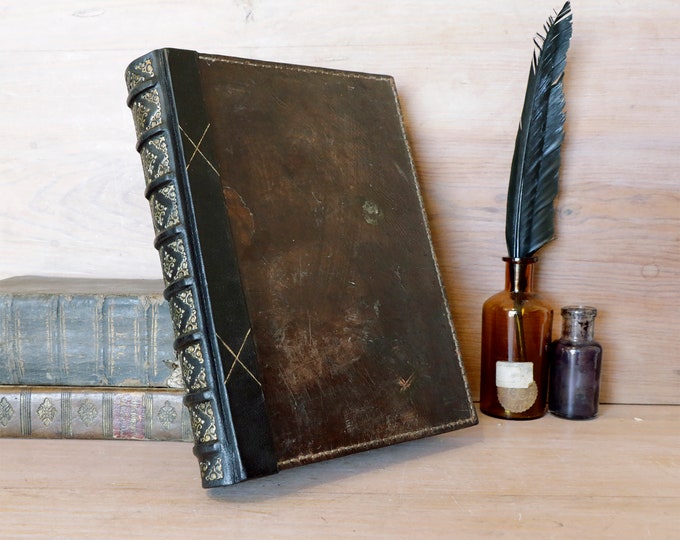 Worn Leather Journal, Vintage Brown Leather Back in Time - Etsy