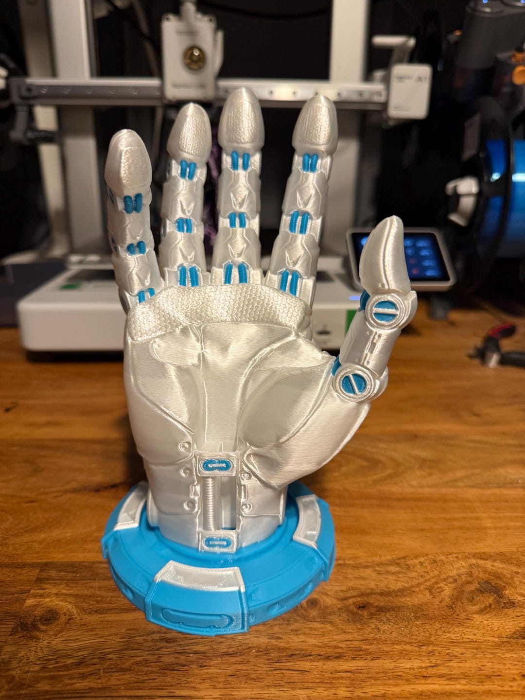 Android Robot Hand Phone Stand Mount - Creative Desk Accessory, Holder ...