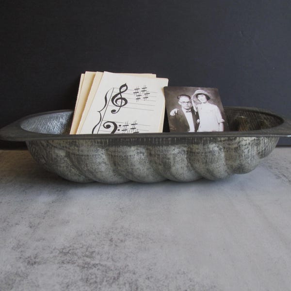 Tin Mold - Etsy