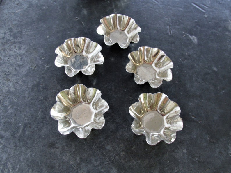 Vintage Tin Tartlet Molds Fluted Molds Made in Sweden | Etsy